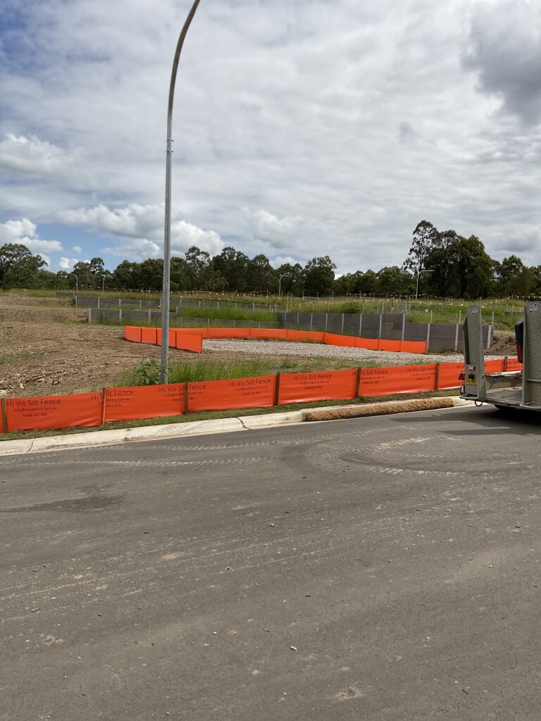 Hi-Vis Silt Fencing Installed at Collaroy Golf Course